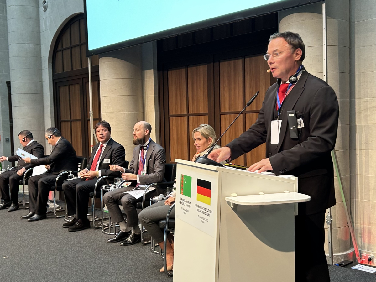 Turkmenistan in Bewegung | Ost-Ausschuss der Deutschen Wirtschaft